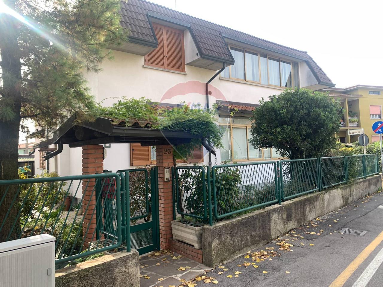 Villa in vendita a Osio Sotto