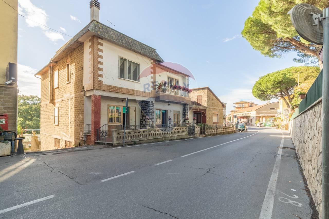 Appartamento in vendita a Ischia Di Castro