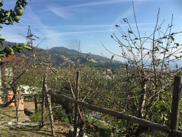 Villa in vendita a Alassio