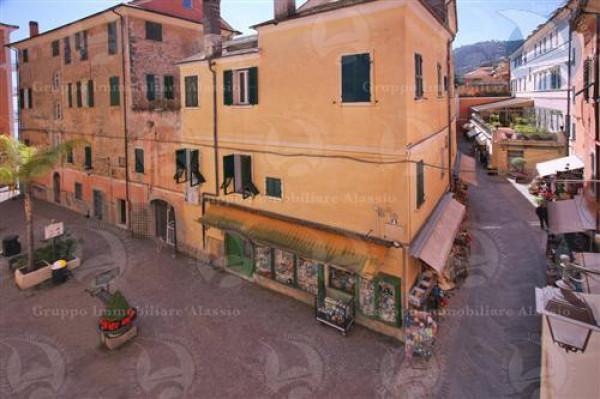 Negozio in vendita a Laigueglia