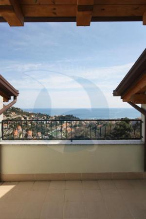 Mansarda in vendita a Alassio