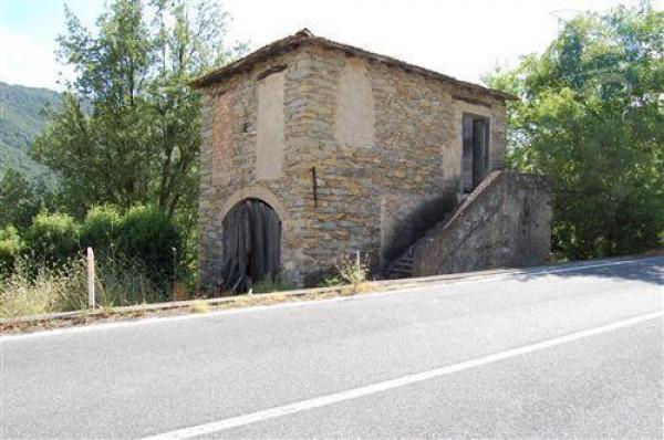 Rustico in vendita a Casanova Lerrone