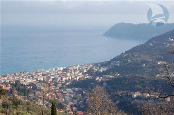 Terreno edificabile residenziale in vendita a Alassio