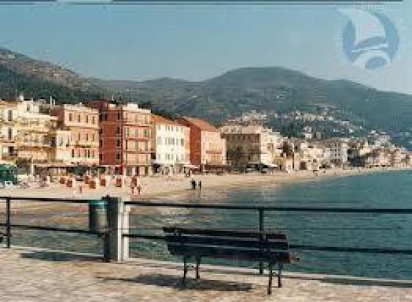 Garage - Posto auto in vendita a Alassio