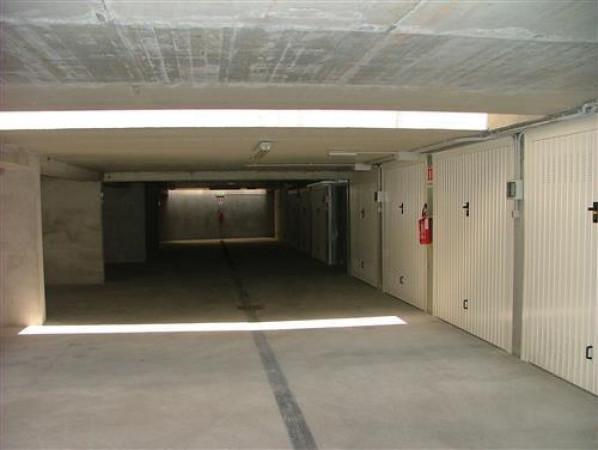 Garage - Posto auto in vendita a Alassio