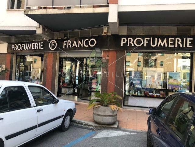 Negozio in vendita a Colleferro