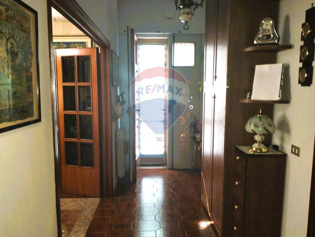 Villa in vendita a Cecina