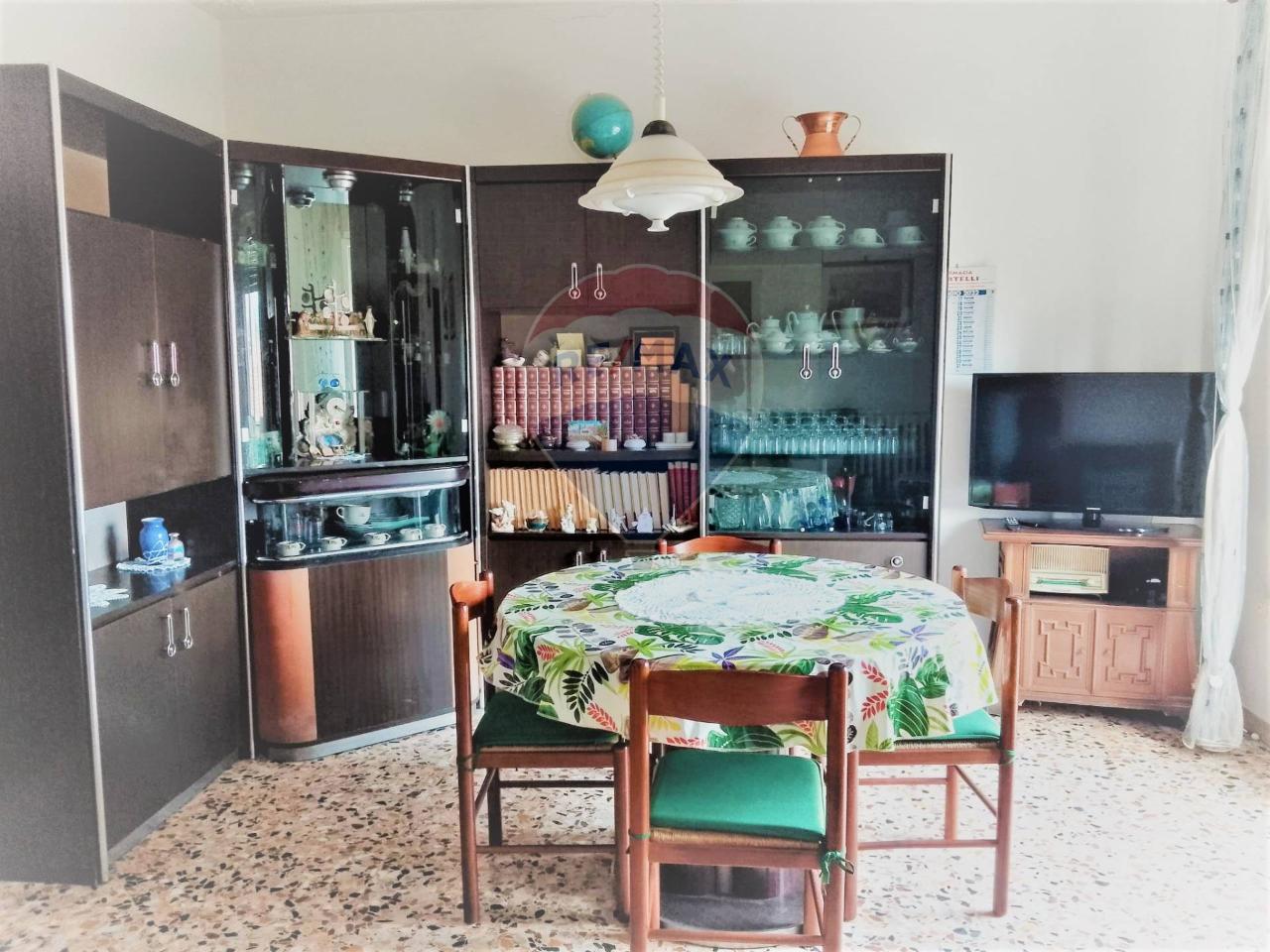 Appartamento in vendita a Cecina