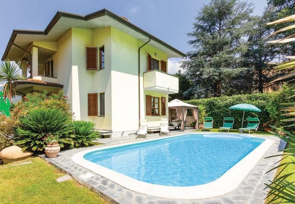 Villa in vendita a Camaiore