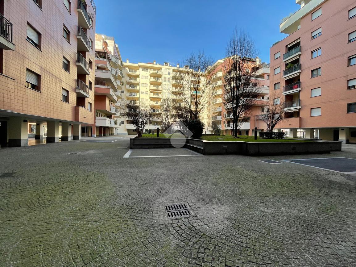 Box in vendita a Milano