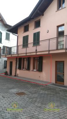 Appartamento in vendita a Erba