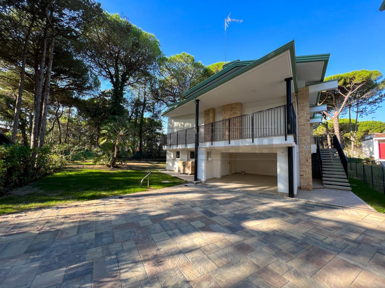 Villa in vendita a Lignano Sabbiadoro
