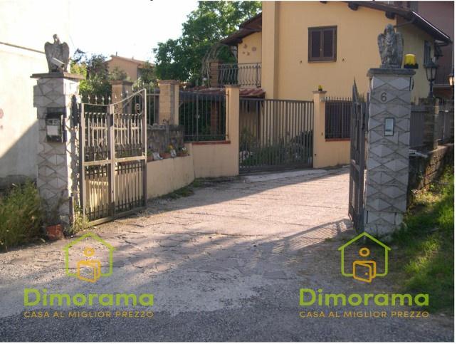 Appartamento in vendita a Magliano Sabina