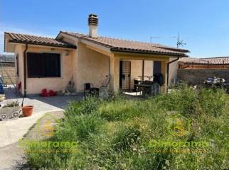 Villa in vendita a Rignano Flaminio