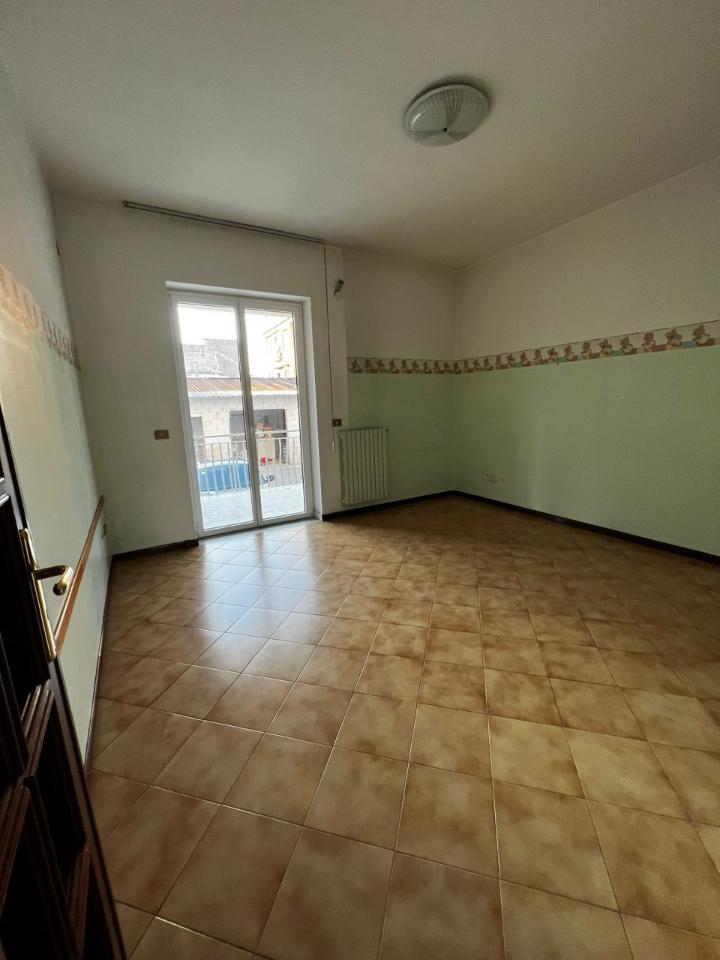 Ufficio in affitto a Pomigliano D'Arco