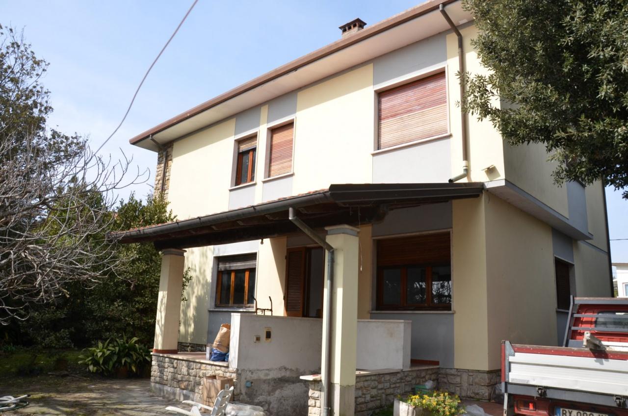 Villa in vendita a Pietrasanta