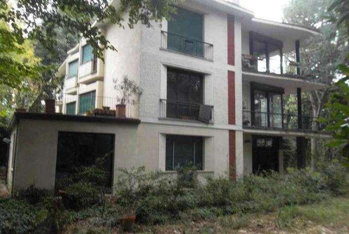 Casa indipendente in vendita a Anzano Del Parco