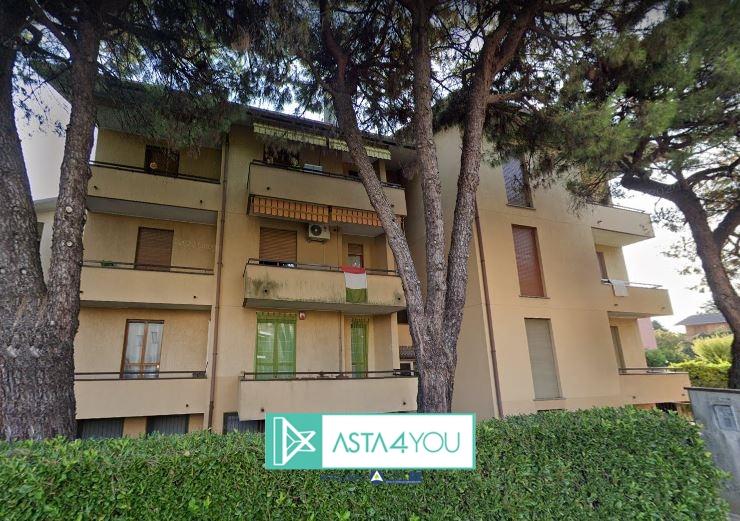 Ufficio in vendita a Burago Di Molgora