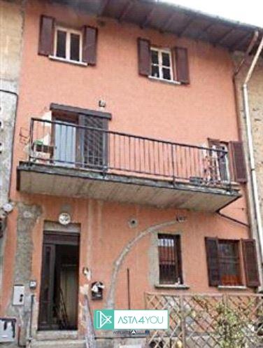 Casa indipendente in vendita a Misinto