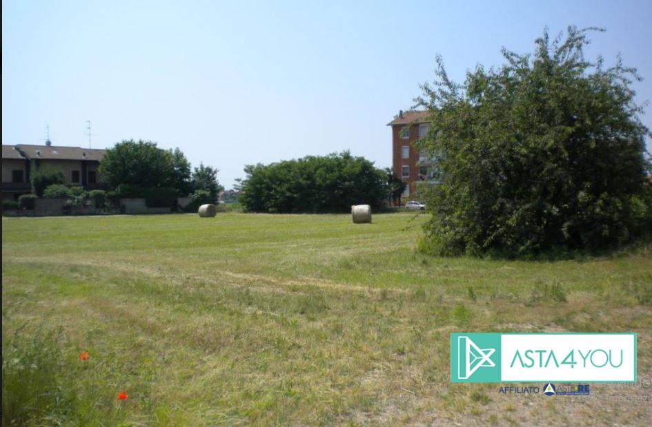 Terreno edificabile residenziale in vendita a Ossona