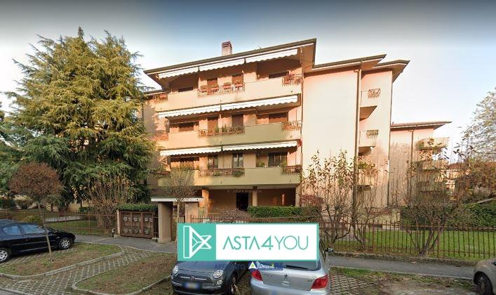 Appartamento in vendita a Bussero