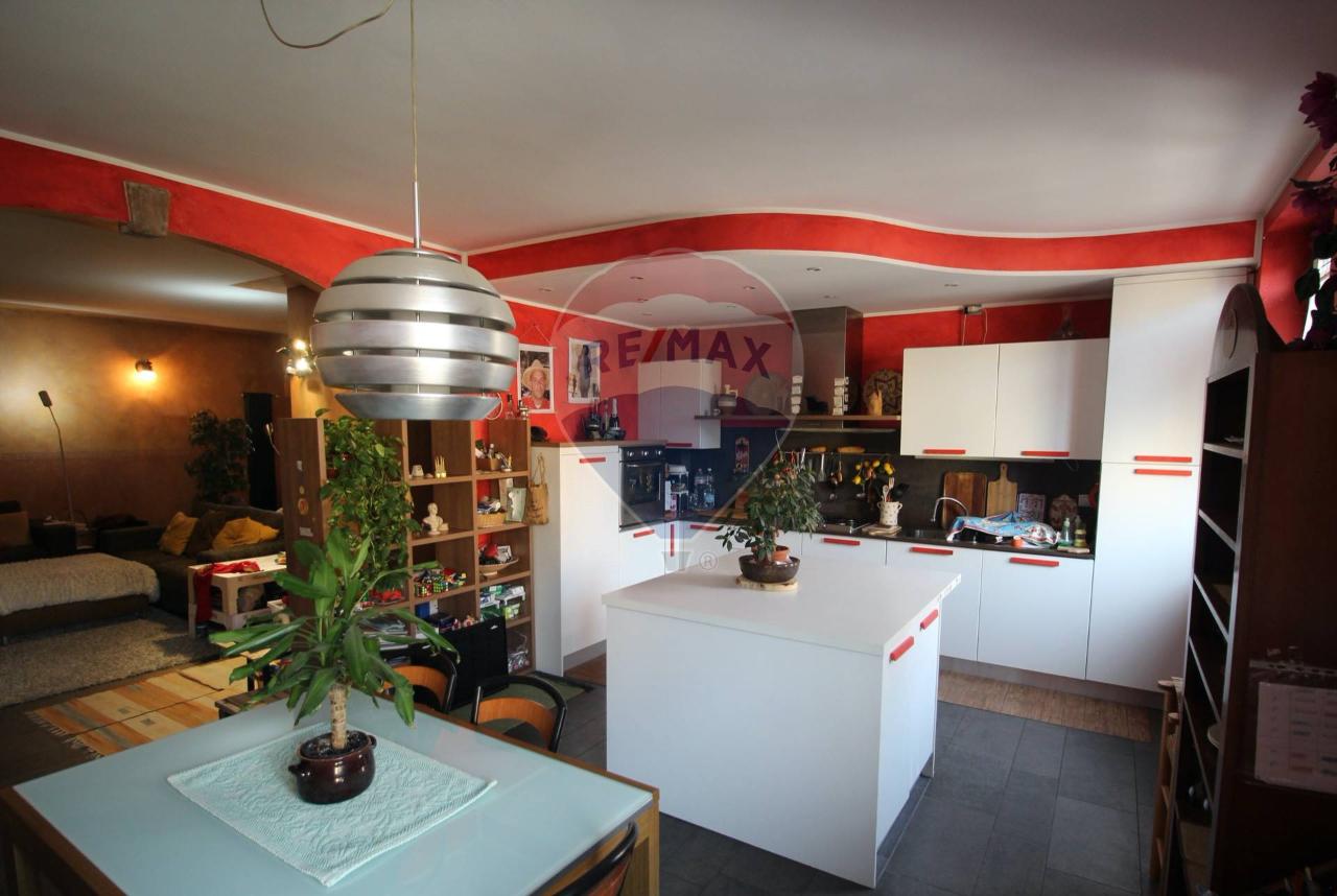 Appartamento in vendita a Bonate Sopra