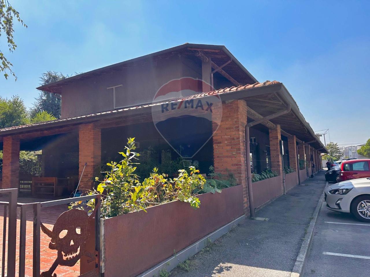 Negozio in vendita a Bonate Sotto