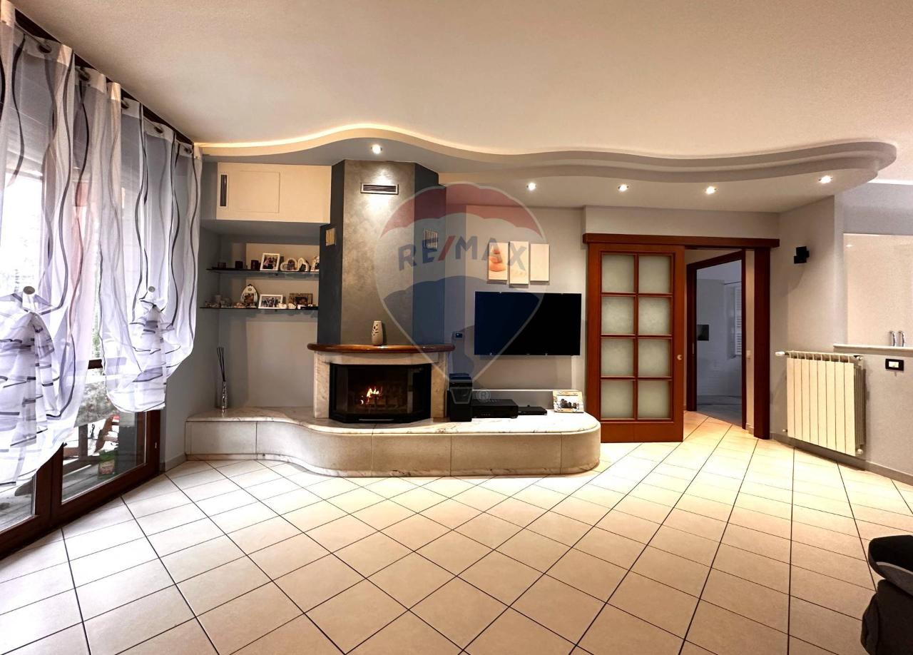 Villa a schiera in vendita a Madone