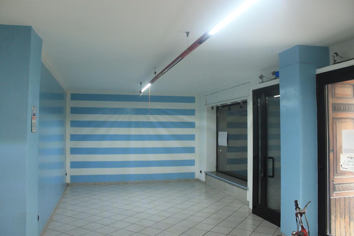 Negozio in affitto a Monteforte D'Alpone