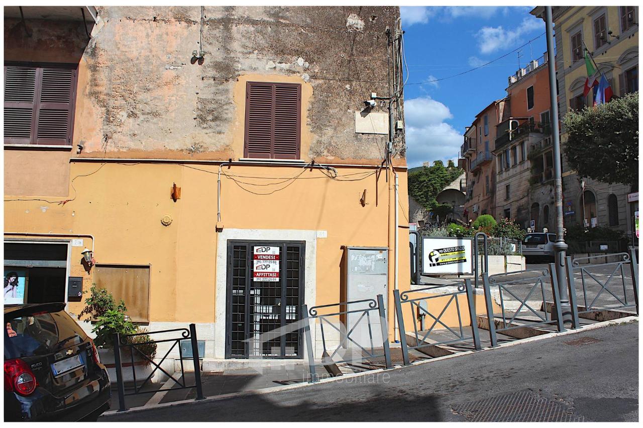 Negozio in vendita/affitto a Palombara Sabina