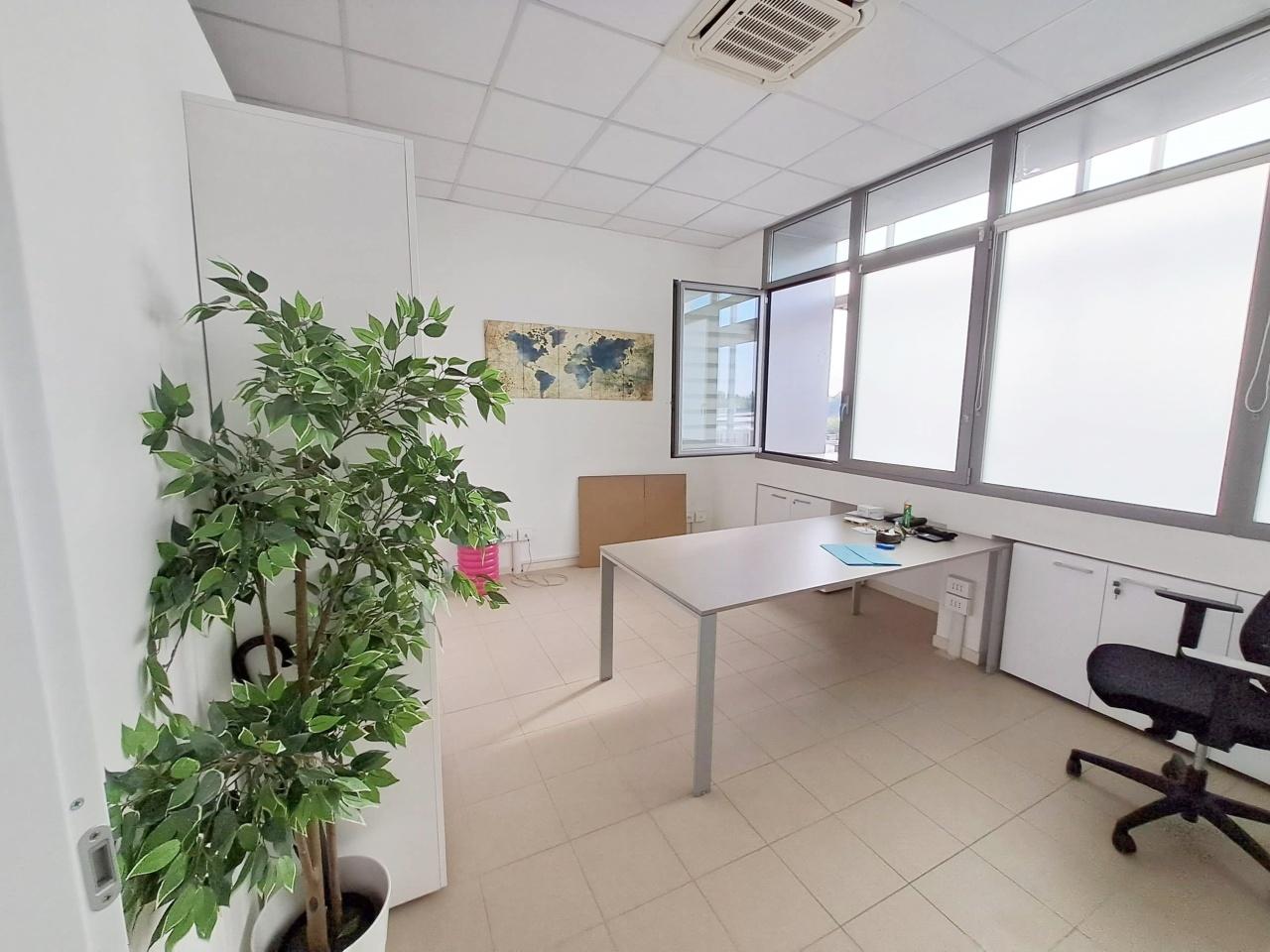 Ufficio in vendita a Parma