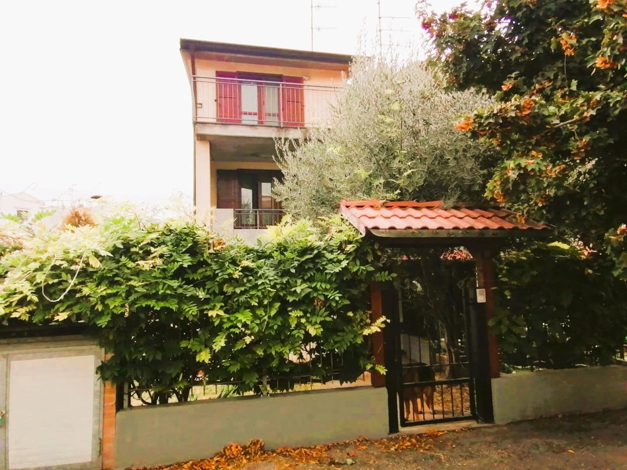 Villa a schiera in vendita a Fontevivo