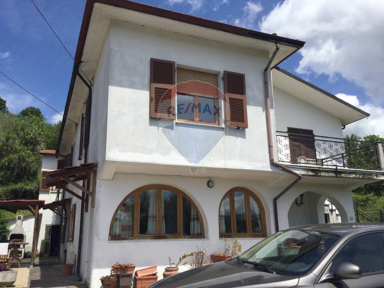 Appartamento in vendita a Licciana Nardi