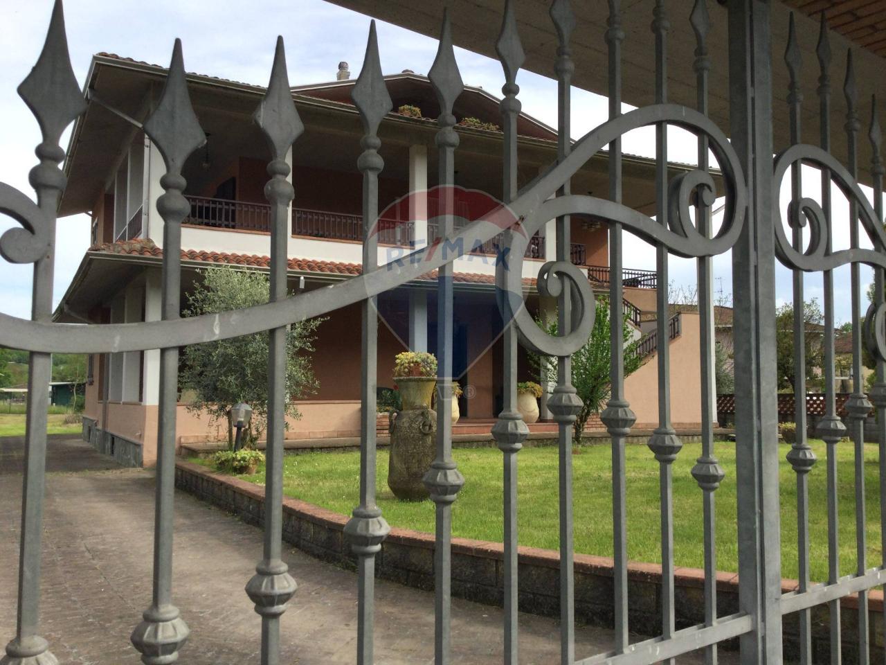 Casa indipendente in vendita a Licciana Nardi