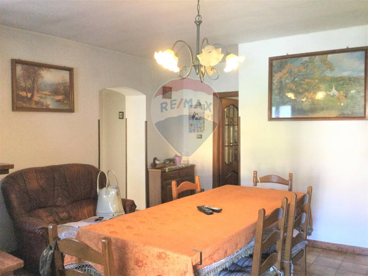 Appartamento in vendita a Ricco' Del Golfo Di Spezia