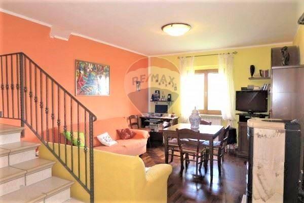 Casa indipendente in vendita a Podenzana