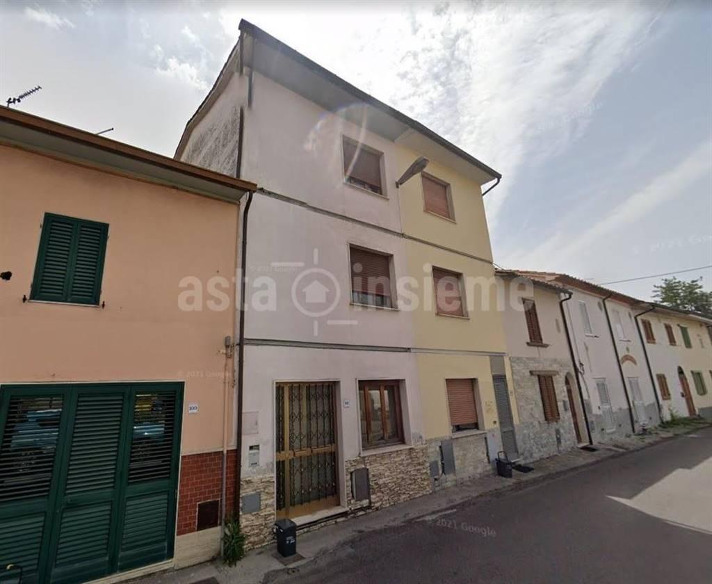 Appartamento in vendita a Chiesina Uzzanese