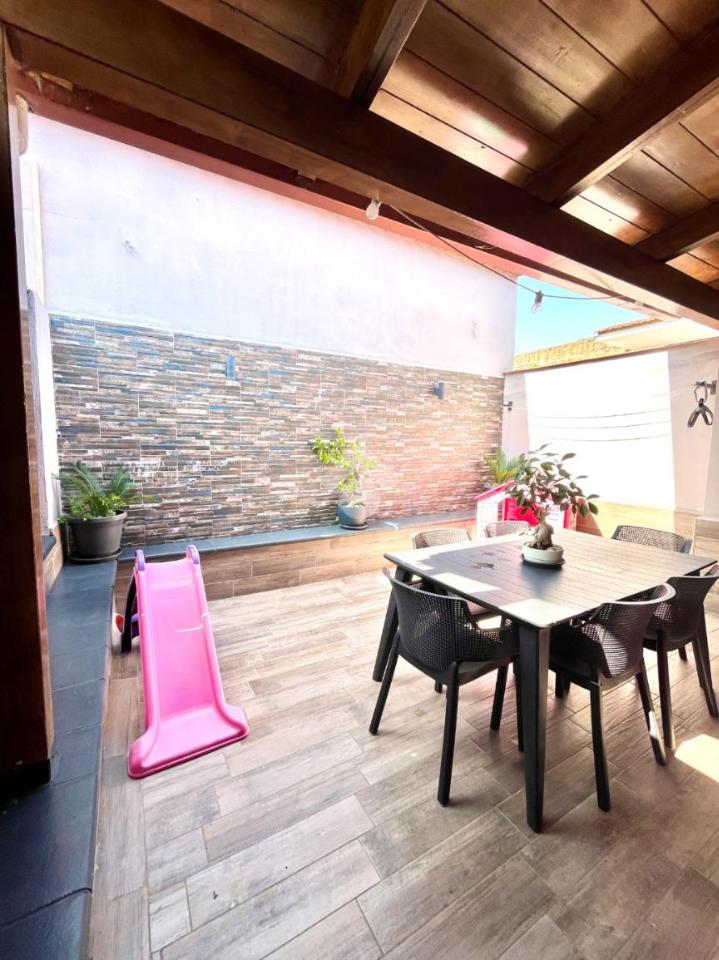 Trilocale in Piazza Gabriele d'Annunzio 9, Qualiano