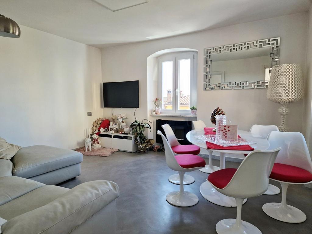 Villa a schiera in vendita a Massa