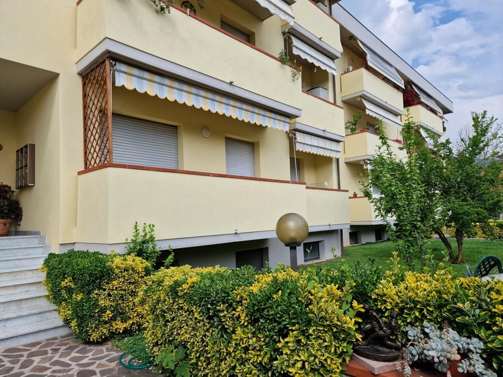 Appartamento in vendita a Massa