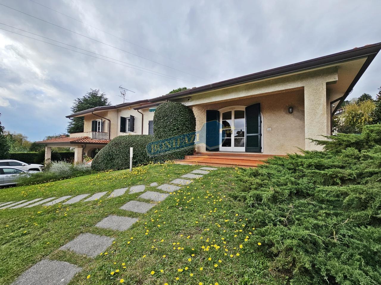 Villa in vendita a Massarosa