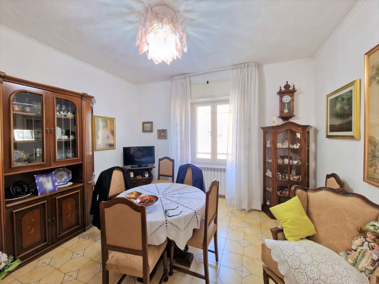 Appartamento in vendita a Napoli