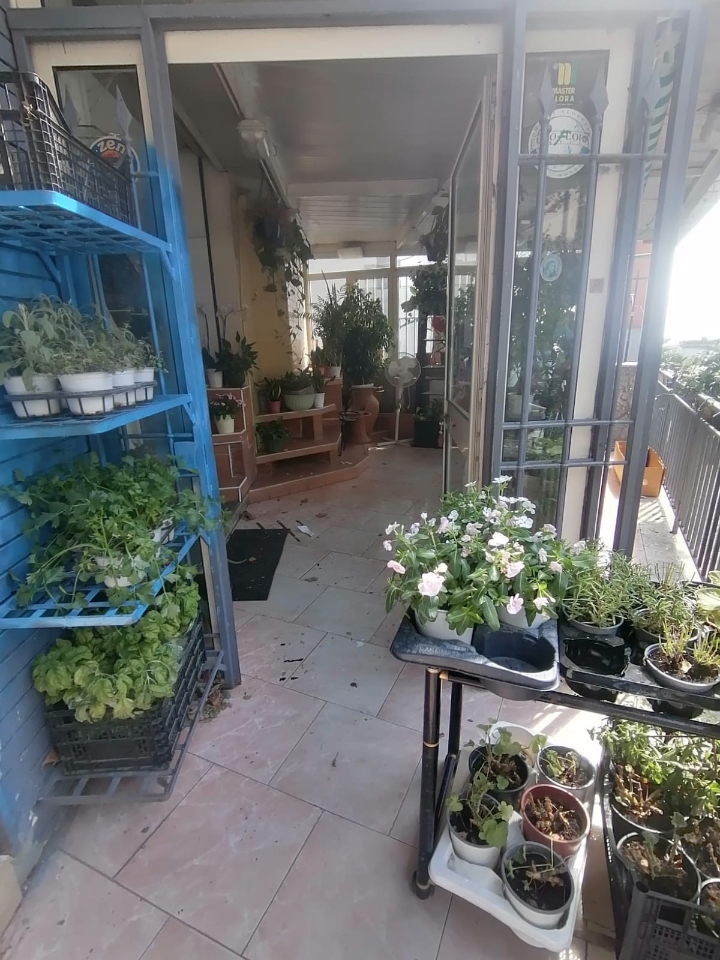 Negozio in affitto a Napoli