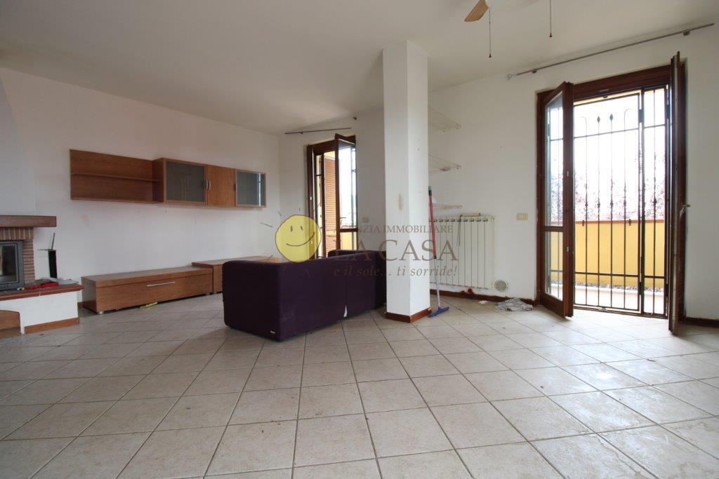 Appartamento in vendita a Reggello