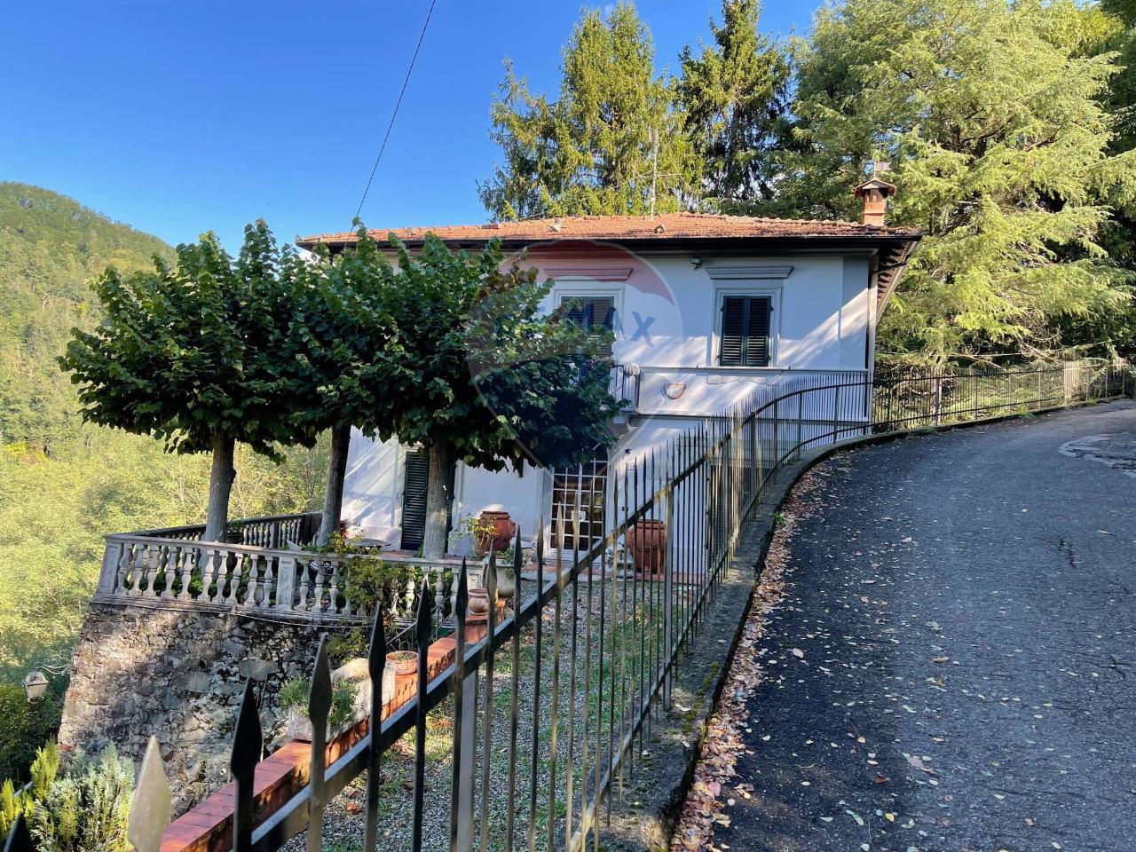 Villa in vendita a Bagni Di Lucca