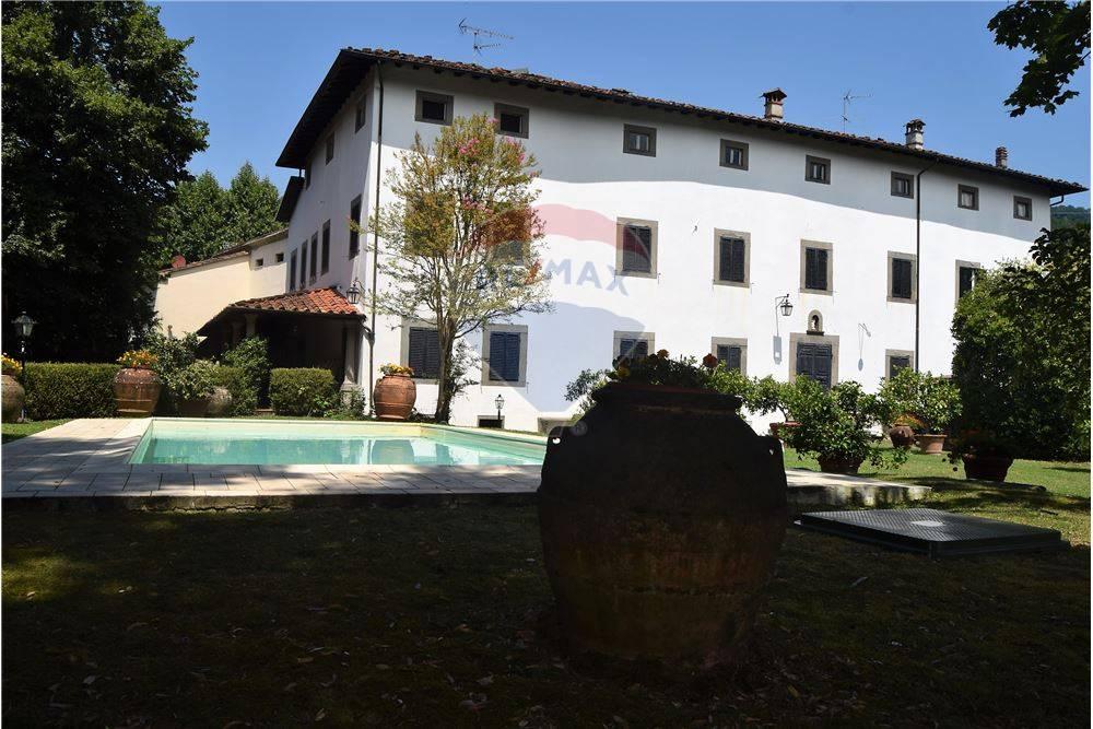 Villa in vendita a Bagni Di Lucca