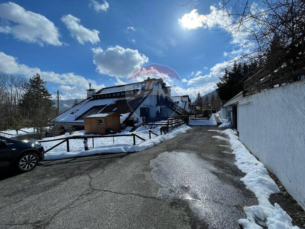 Villa in vendita a Pievepelago