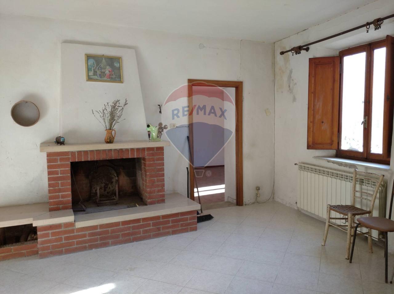 Casa indipendente in vendita a Borgo A Mozzano