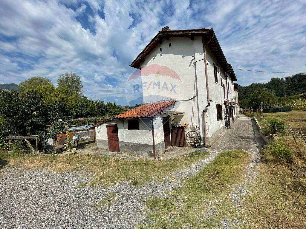 Casa indipendente in vendita a Barga