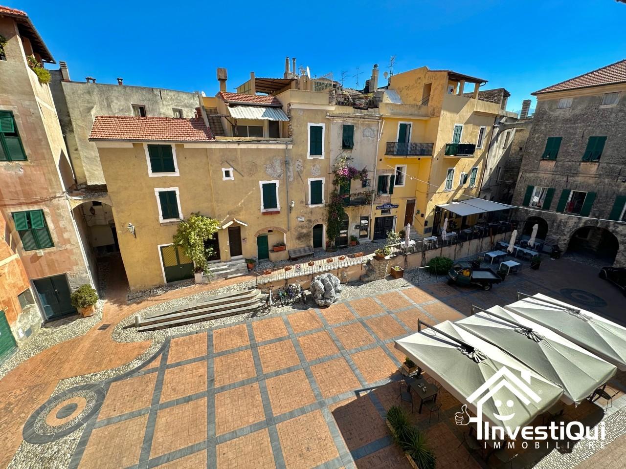 Appartamento in vendita a Toirano